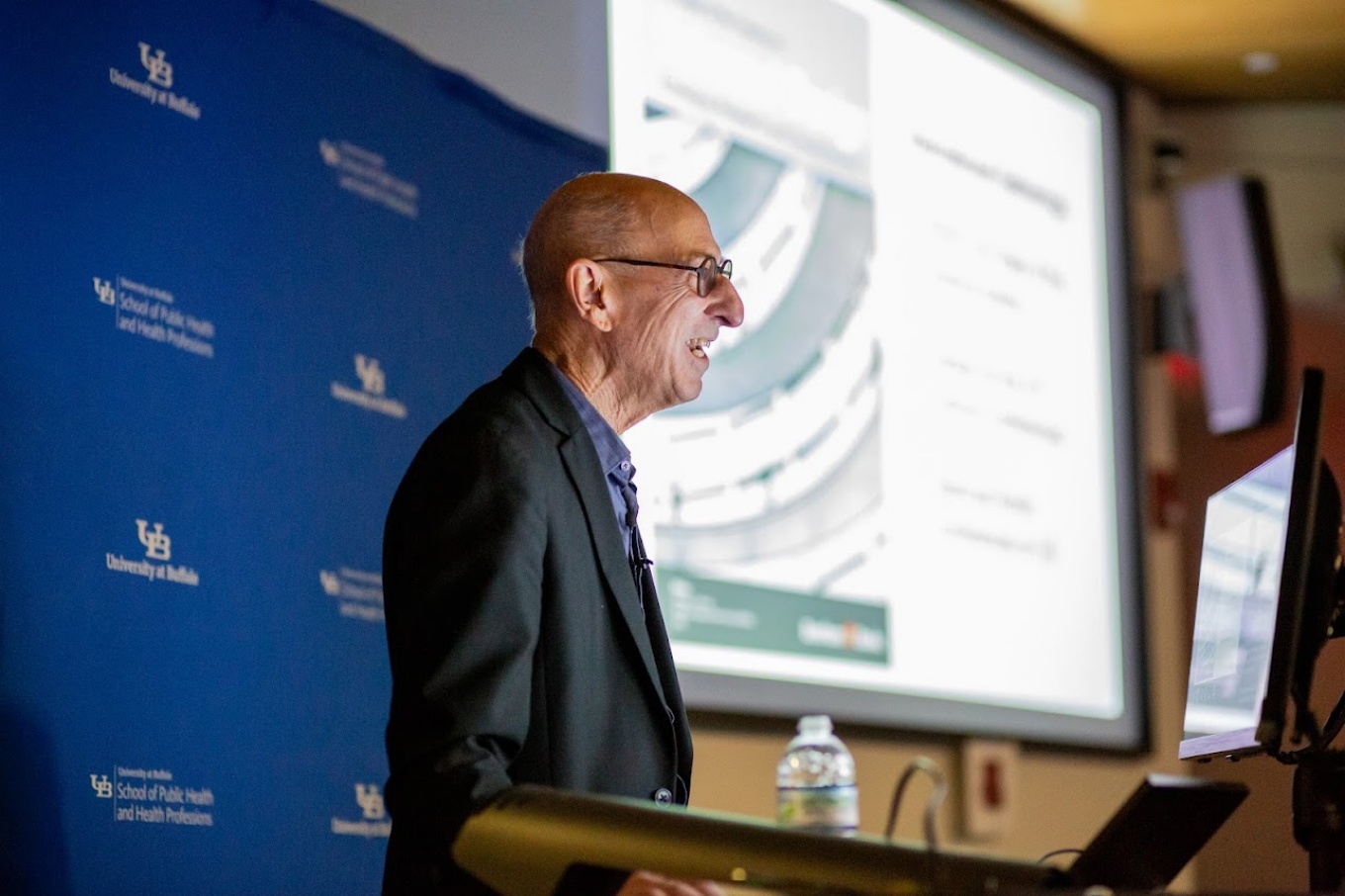 Gresham lecturer talks universal design - Graduate School of Education ...
